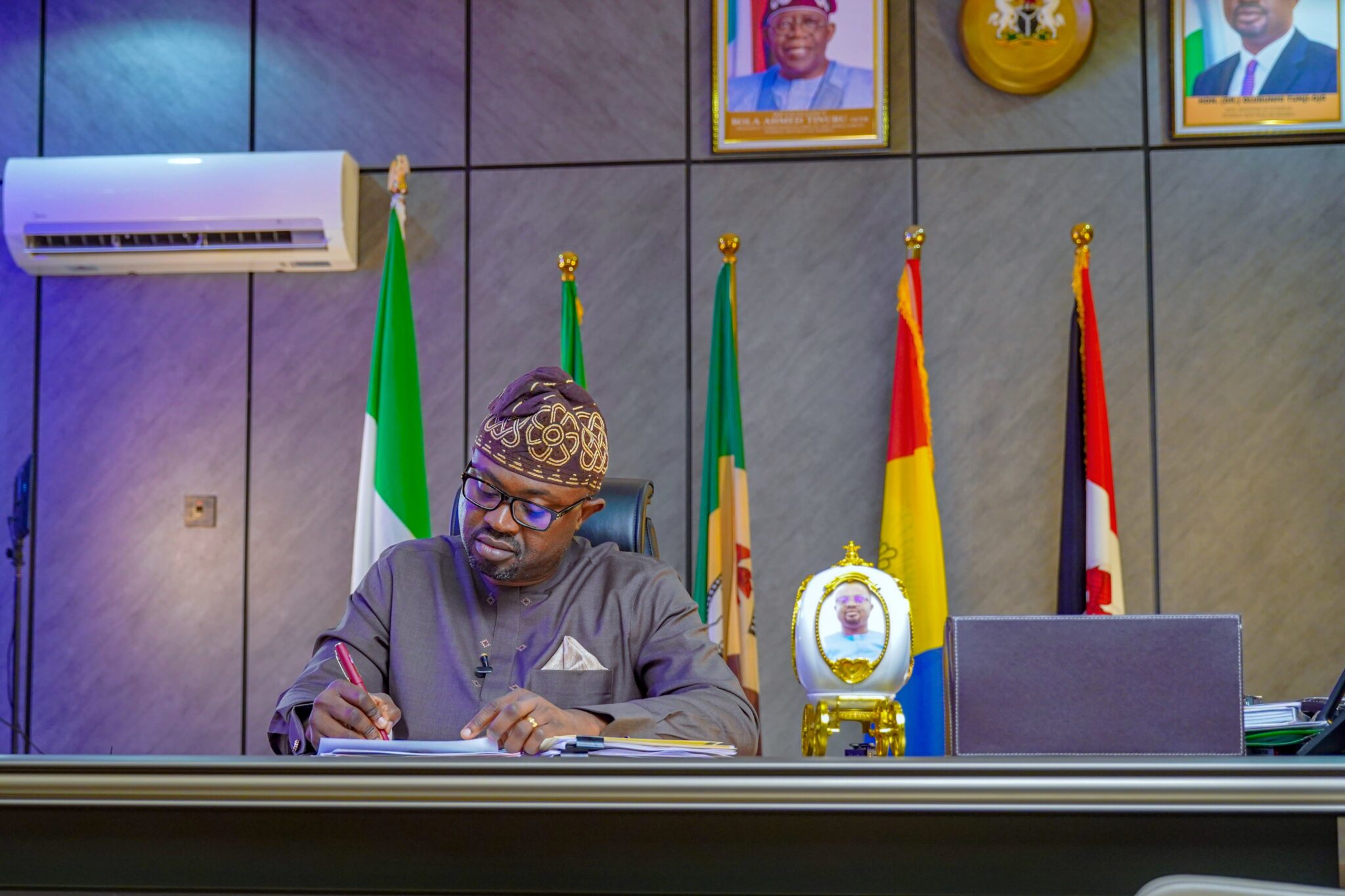 OFFICIAL STATEMENT FROM THE HONOURABLE MINISTER OF INTERIOR, FEDERAL ...